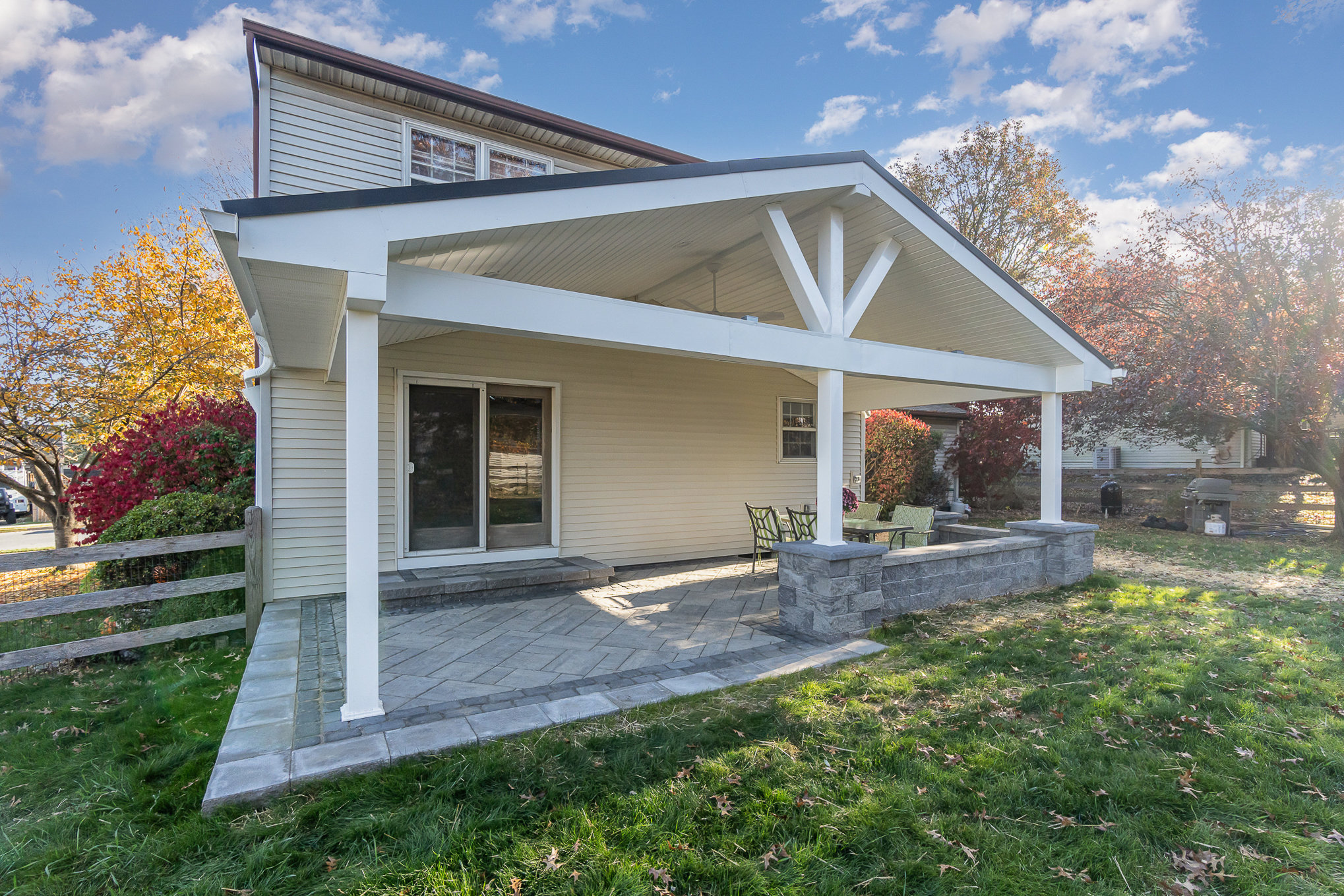 Outdoor Structure & Deck Builders in Lancaster & York, PA